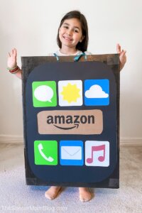 How to Make a Cell Phone Costume aka "Boxtume" w/ Amazon Prime Box