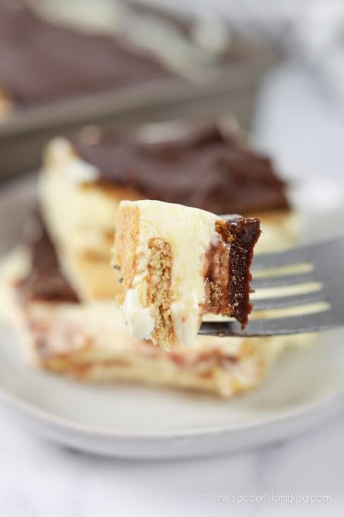 No Bake Chocolate Eclair Cake (4 ingredients) - The Soccer Mom Blog