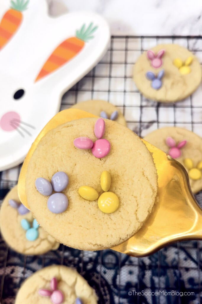 Easter M&M Cookies - The Soccer Mom Blog