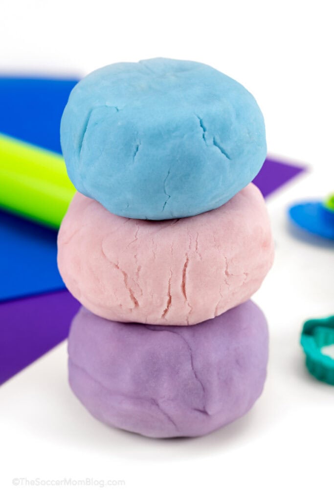 Gluten Free Playdough - The Soccer Mom Blog